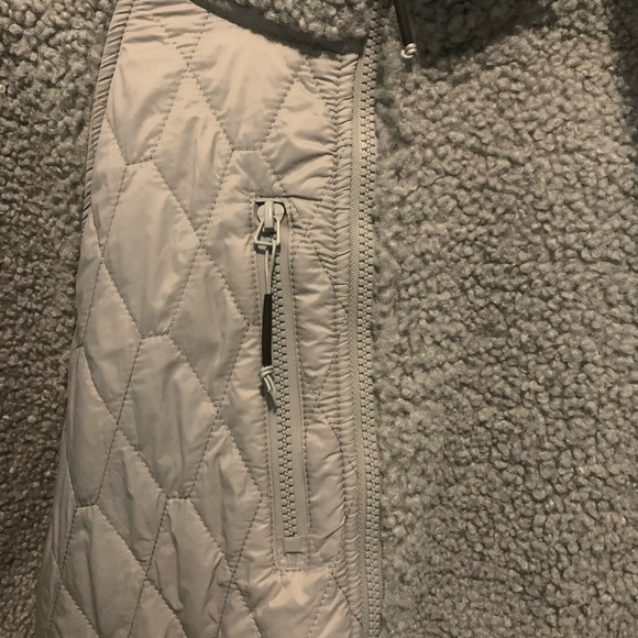 JoyLab | Jackets & Coats | Joylab Sherpa Jacket With 3 Front Zip Pocket ...